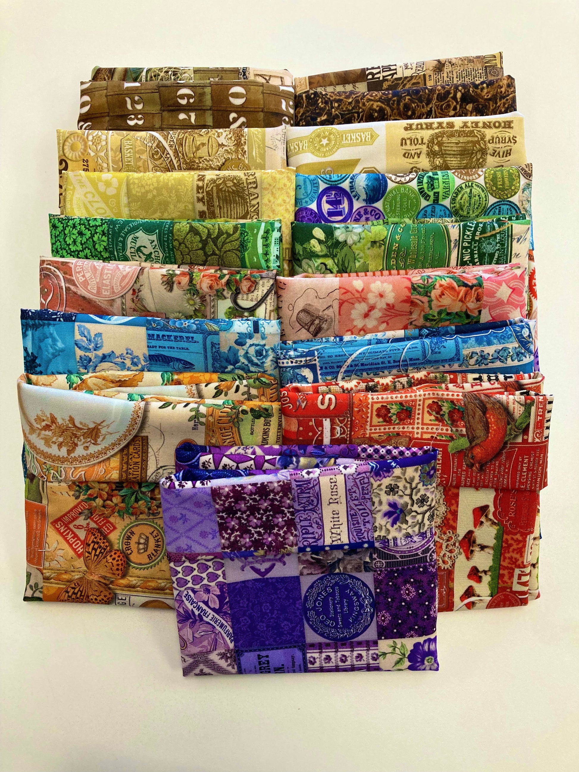 Curated in Color Fat Quarter Bundle – Mama Bears Quilt Shoppe